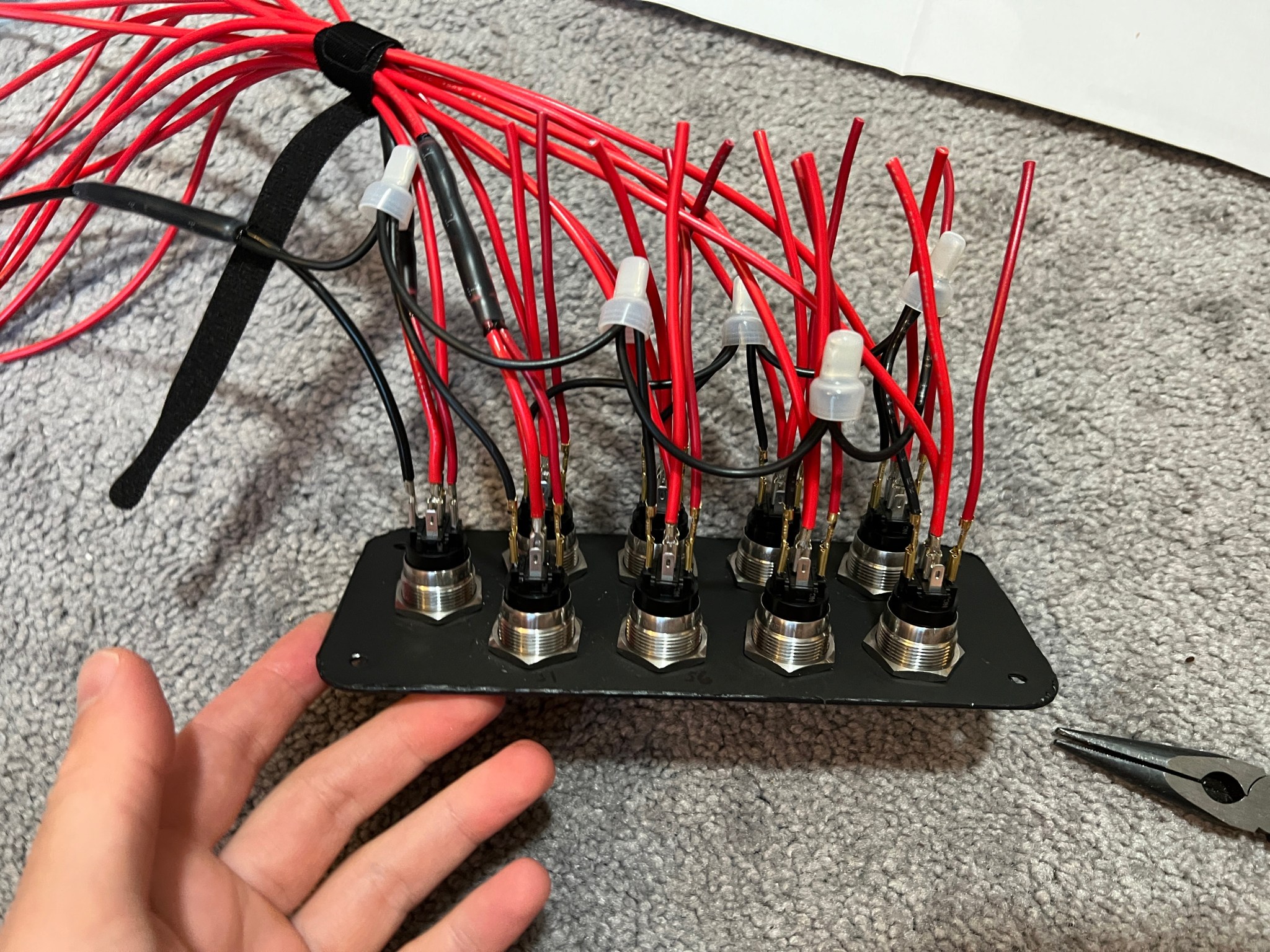 Sea Ray Switch and Fuse Block Replacement – EIM Engineering